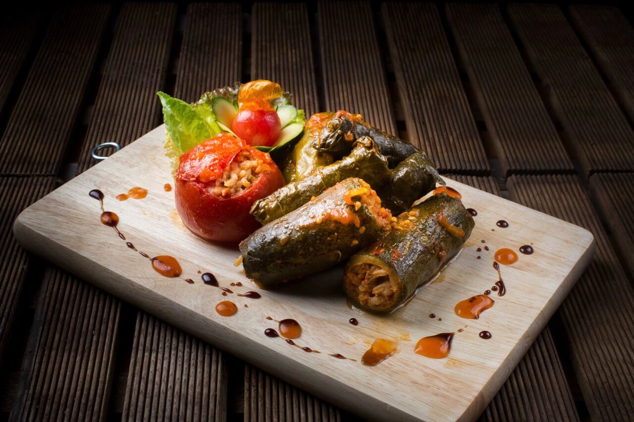 Τα πιάτα μας - Psistaria Thanos