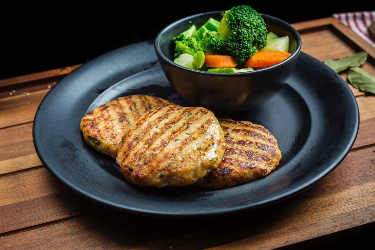 Τα πιάτα μας - Psistaria Thanos