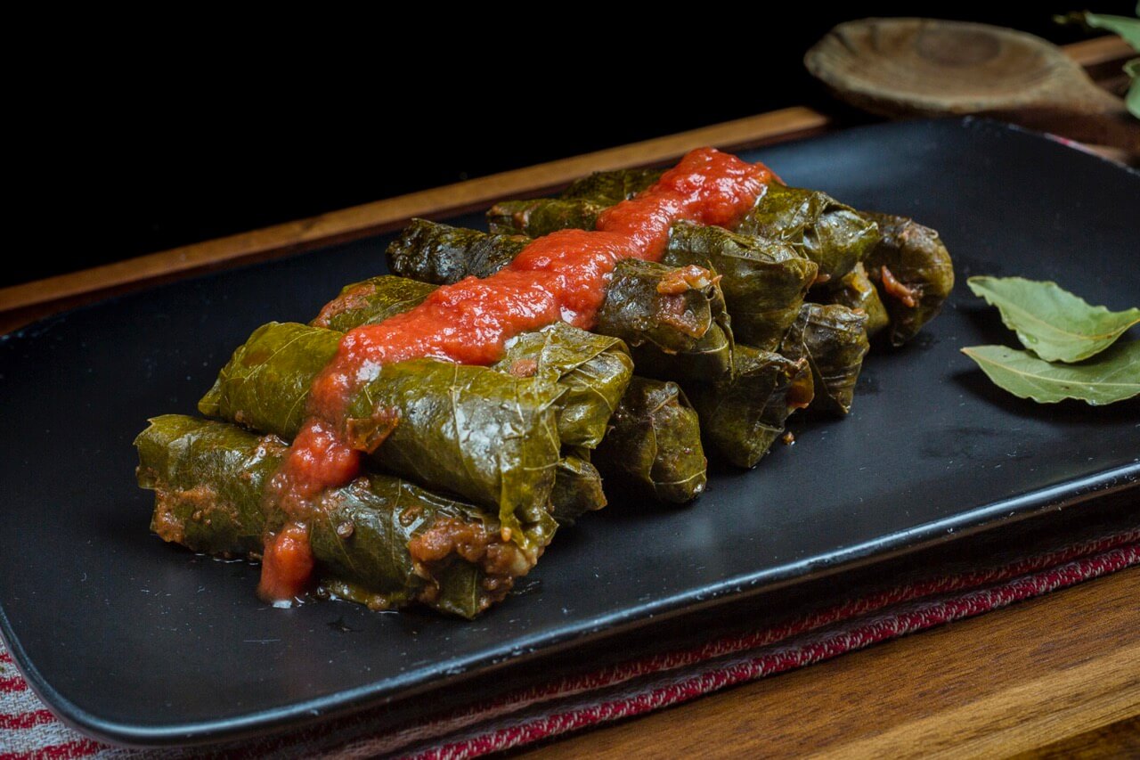 Τα πιάτα μας - Psistaria Thanos