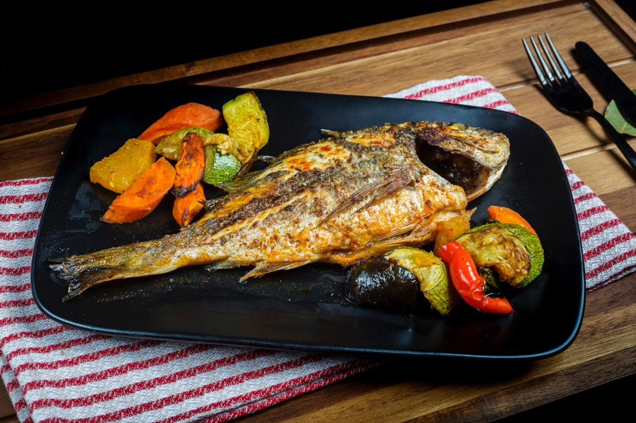 Τα πιάτα μας - Psistaria Thanos